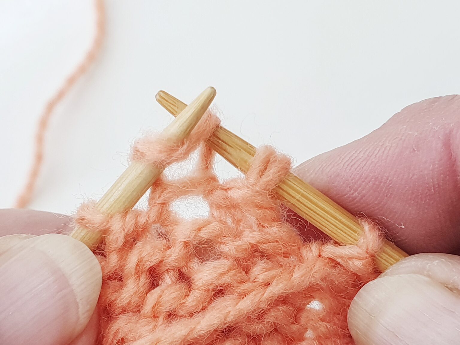 2 Maschen Links Verschränkt Zusammen Stricken – FDOMF